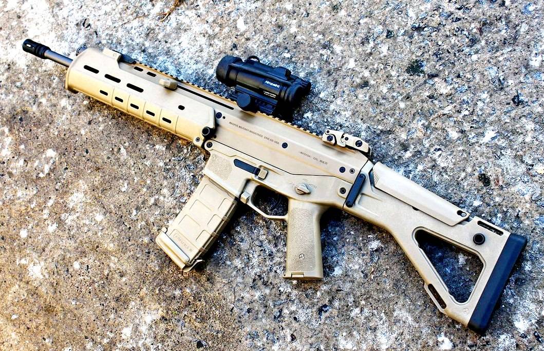 Bushmaster ACR лучше, чем AR-15?