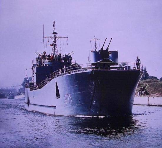 Everyday zampotekh: tanks on maneuvers "Ocean-70"