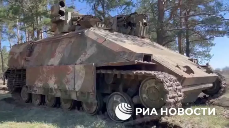 The Russian military found the Azovets heavy infantry fighting vehicle ...