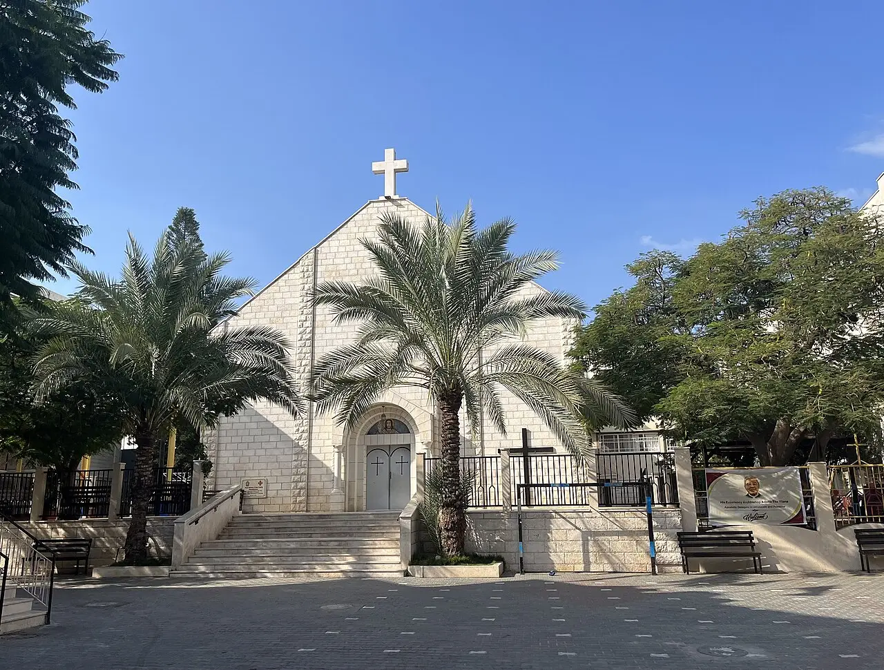 Israel strikes Gaza's only Catholic church